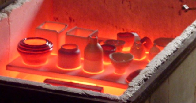 The magic of Raku. Ceramic workshop